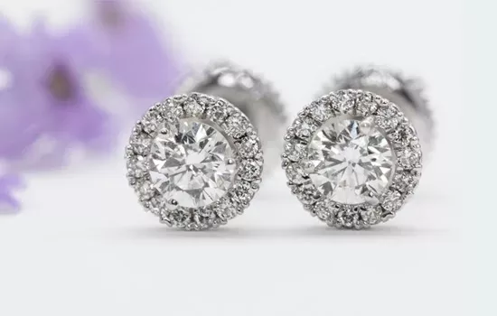 Start Diamond Jewelry Business Online: Guide